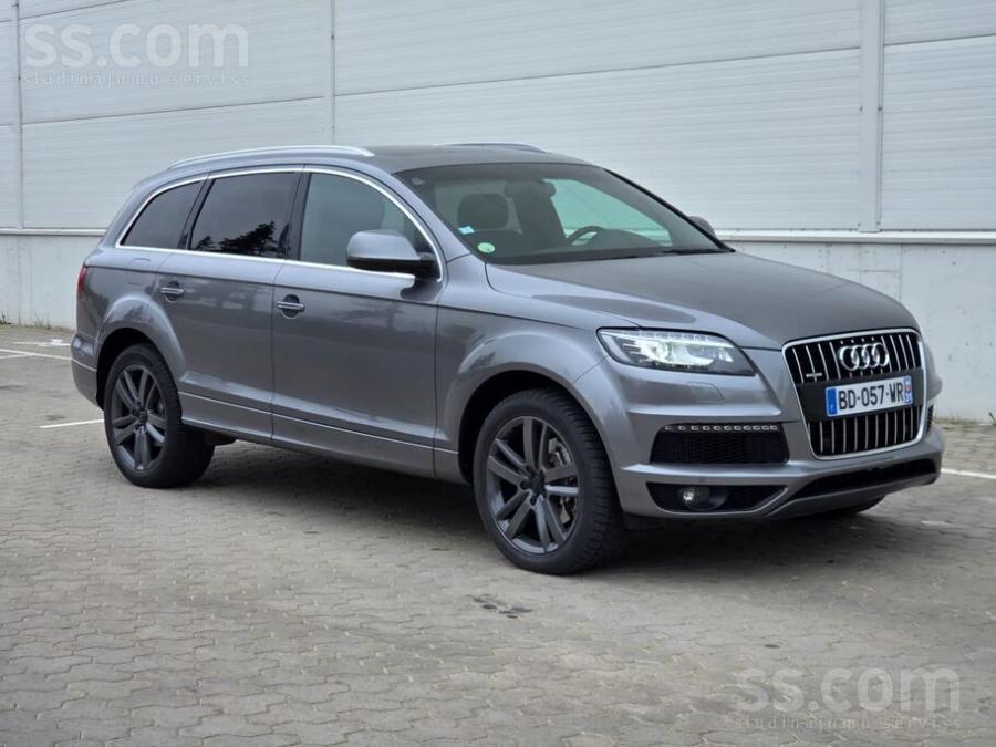 Pelēks Audi Q7 2010 Rīga, ar dzinēja tilpumu 3.00 L un nobraukumu 185 tūkst. km par 10500 €, foto 4 vietnē AUTOMOTO.COM.LV