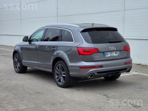 Pelēks Audi Q7 2010 Rīga, ar dzinēja tilpumu 3.00 L un nobraukumu 185 tūkst. km par 10500 €, foto 20 vietnē AUTOMOTO.COM.LV