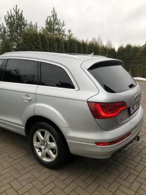 Grey Audi Q7 2011 in Kaisiadorys, with an engine capacity of 3.00 L and mileage of 257 thousand km for 10900 €, photo 2 on AUTOMOTO.COM.LV