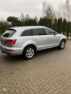 Grey Audi Q7 2011 in Kaisiadorys, with an engine capacity of 3.00 L and mileage of 257 thousand km for 10900 €, photo 4 on AUTOMOTO.COM.LV