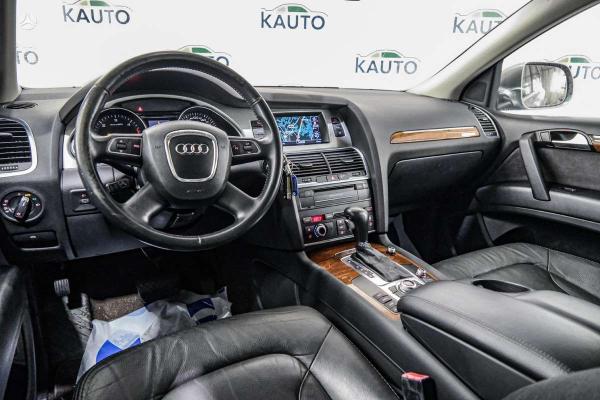 Pelēks Audi Q7 2011 Kauņa, ar dzinēja tilpumu 3.00 L un nobraukumu 248 tūkst. km par 10490 €, foto 7 vietnē AUTOMOTO.COM.LV