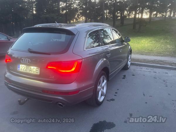 Grey Audi Q7 2011 in Tallinn, with an engine capacity of 3.00 L and mileage of 212 thousand km for 8500 €, photo 4 on AUTOMOTO.COM.LV