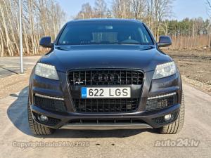 Grey Audi Q7 2011 in Parnu, with an engine capacity of 3.00 L and mileage of 295 thousand km for 9600 €, photo 4 on AUTOMOTO.COM.LV