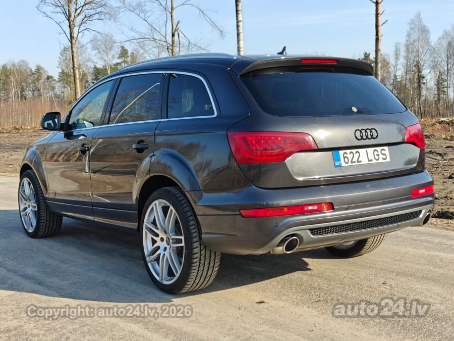 Grey Audi Q7 2011 in Parnu, with an engine capacity of 3.00 L and mileage of 295 thousand km for 9600 €, photo 7 on AUTOMOTO.COM.LV