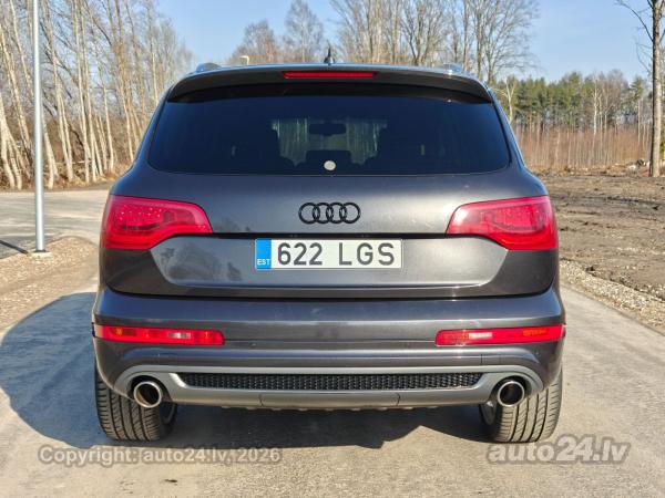 Grey Audi Q7 2011 in Parnu, with an engine capacity of 3.00 L and mileage of 295 thousand km for 9600 €, photo 8 on AUTOMOTO.COM.LV