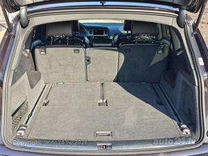 Grey Audi Q7 2011 in Parnu, with an engine capacity of 3.00 L and mileage of 295 thousand km for 9600 €, photo 13 on AUTOMOTO.COM.LV