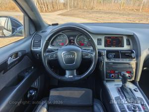 Grey Audi Q7 2011 in Parnu, with an engine capacity of 3.00 L and mileage of 295 thousand km for 9600 €, photo 14 on AUTOMOTO.COM.LV