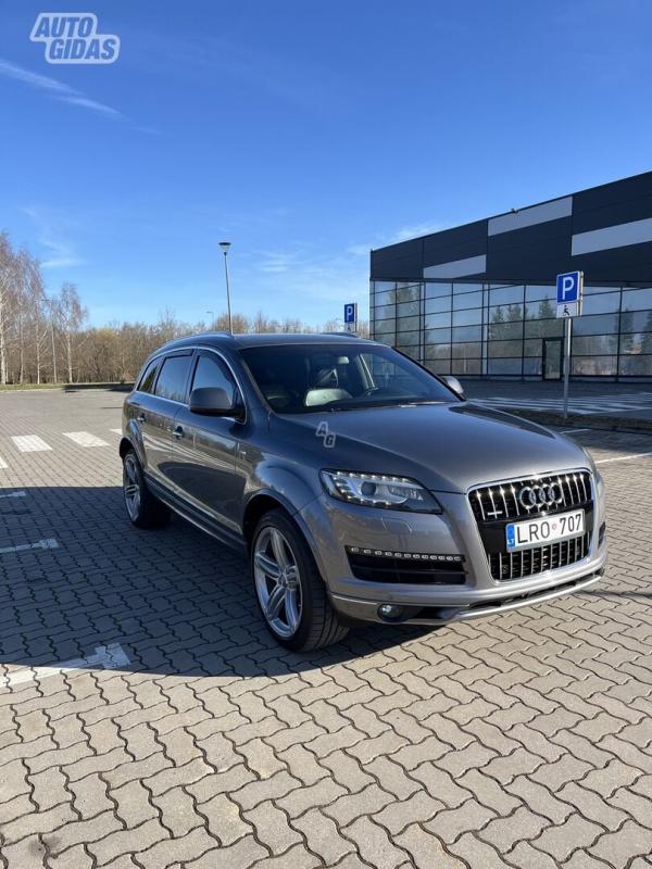 Grey Audi Q7 2011 in Kupiskis, with an engine capacity of 3.00 L and mileage of 260 thousand km for 13500 €, photo 3 on AUTOMOTO.COM.LV