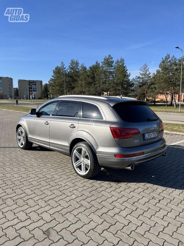 Grey Audi Q7 2011 in Kupiskis, with an engine capacity of 3.00 L and mileage of 260 thousand km for 13500 €, photo 7 on AUTOMOTO.COM.LV