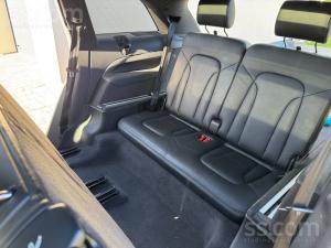 Grey Audi Q7 2011 in Riga, with an engine capacity of 3.00 L and mileage of 276 thousand km for 11990 €, photo 10 on AUTOMOTO.COM.LV