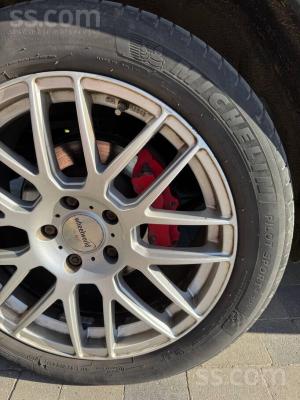 Grey Audi Q7 2011 in Riga, with an engine capacity of 3.00 L and mileage of 276 thousand km for 11990 €, photo 14 on AUTOMOTO.COM.LV