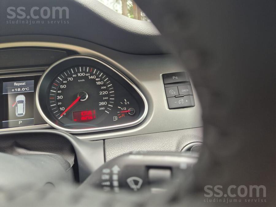 Pelēks Audi Q7 2011 Valmiera, ar dzinēja tilpumu 3.00 L un nobraukumu 183 tūkst. km par 9500 €, foto 9 vietnē AUTOMOTO.COM.LV