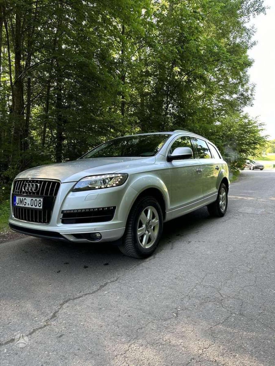 Grey Audi Q7 2011 in Kaisiadorys, with an engine capacity of 3.00 L and mileage of 260 thousand km for 7800 €, photo 3 on AUTOMOTO.COM.LV