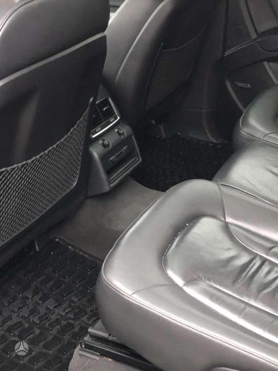 Grey Audi Q7 2011 in Kaisiadorys, with an engine capacity of 3.00 L and mileage of 260 thousand km for 7800 €, photo 9 on AUTOMOTO.COM.LV