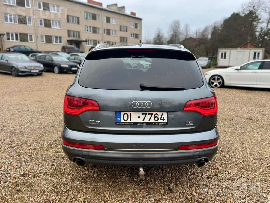 Grey Audi Q7 2012 in Kuldiga, with an engine capacity of 3.00 L and mileage of 295 thousand km for 12290 €, photo 8 on AUTOMOTO.COM.LV