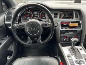 Grey Audi Q7 2012 in Klaipeda, with an engine capacity of 3.00 L and mileage of 305 thousand km for 13999 €, photo 4 on AUTOMOTO.COM.LV
