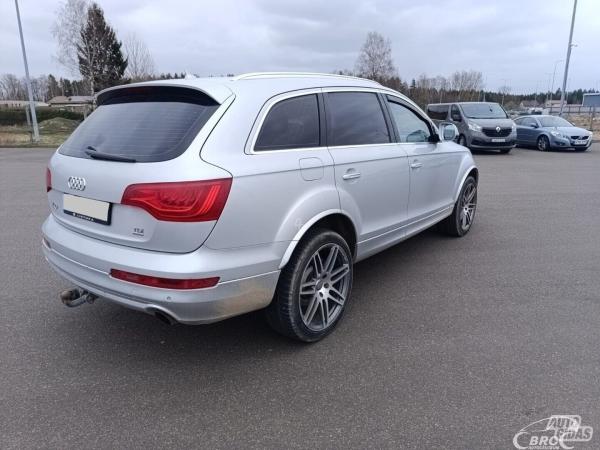 Grey Audi Q7 2012 in Avizieniai, with an engine capacity of 3.00 L and mileage of 254 thousand km for 11500 €, photo 4 on AUTOMOTO.COM.LV