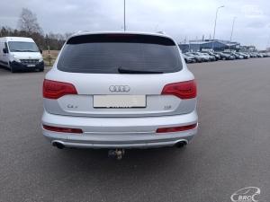 Pelēks Audi Q7 2012 Avižieniai, ar dzinēja tilpumu 3.00 L un nobraukumu 254 tūkst. km par 11500 €, foto 6 vietnē AUTOMOTO.COM.LV