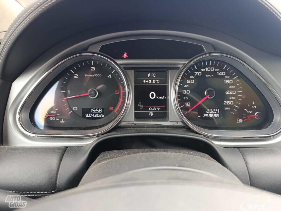Pelēks Audi Q7 2012 Avižieniai, ar dzinēja tilpumu 3.00 L un nobraukumu 254 tūkst. km par 11500 €, foto 14 vietnē AUTOMOTO.COM.LV