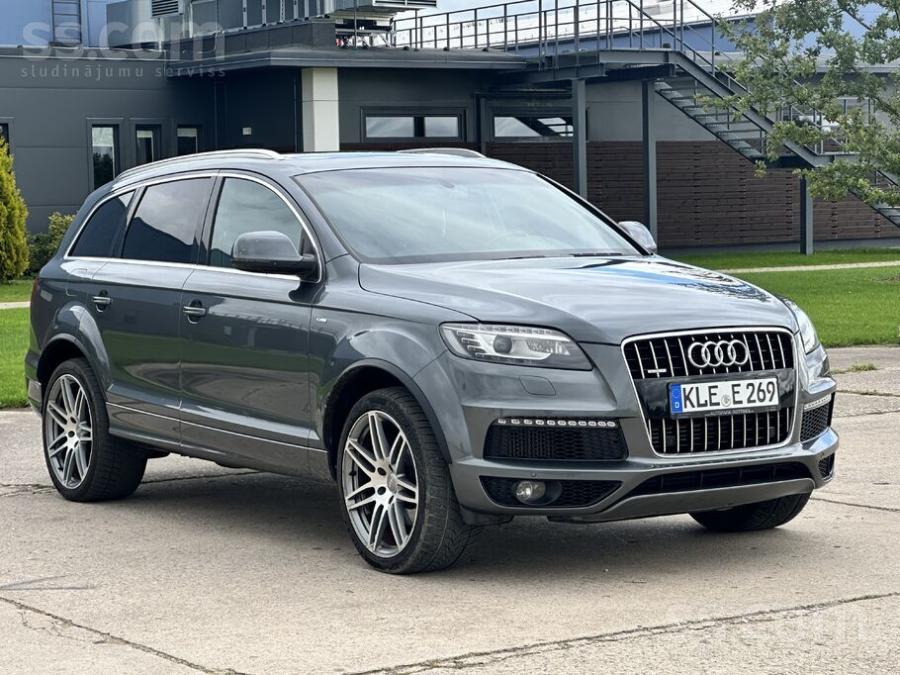 Grey Audi Q7 2012 in Riga, with an engine capacity of 3.00 L and mileage of 280 thousand km for 12890 €, photo 3 on AUTOMOTO.COM.LV