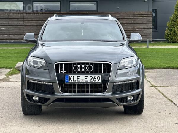 Audi Q7 2012 in Riga on AUTOMOTO.COM.LV Grey Audi Q7 2012 in Riga, with an engine capacity of 3.00 L and mileage of 280 thousand km for 12890 €, photo 4 on AUTOMOTO.COM.LV