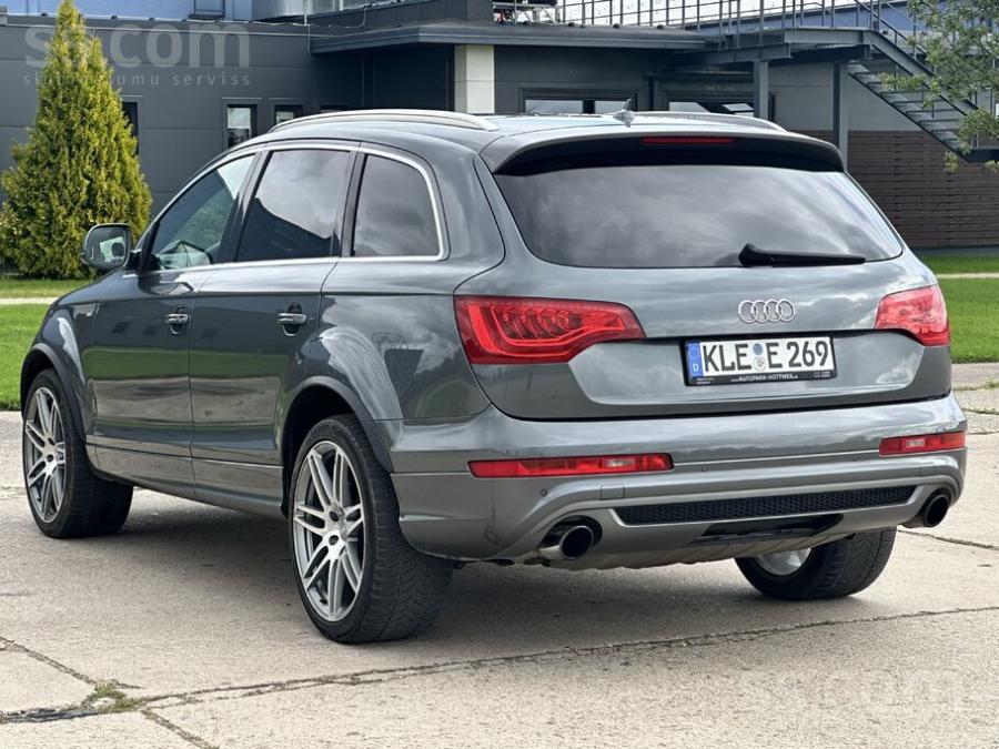 Grey Audi Q7 2012 in Riga, with an engine capacity of 3.00 L and mileage of 280 thousand km for 12890 €, photo 7 on AUTOMOTO.COM.LV