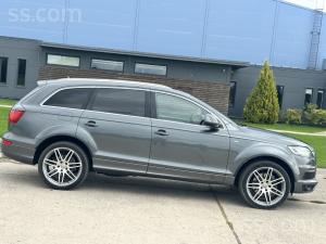 Grey Audi Q7 2012 in Riga, with an engine capacity of 3.00 L and mileage of 280 thousand km for 12890 €, photo 10 on AUTOMOTO.COM.LV