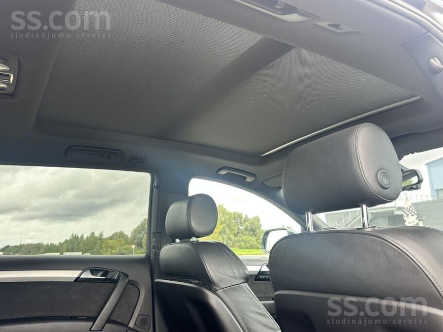Grey Audi Q7 2012 in Riga, with an engine capacity of 3.00 L and mileage of 280 thousand km for 12890 €, photo 31 on AUTOMOTO.COM.LV