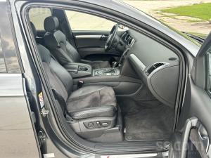 Grey Audi Q7 2012 in Riga, with an engine capacity of 3.00 L and mileage of 280 thousand km for 12890 €, photo 34 on AUTOMOTO.COM.LV
