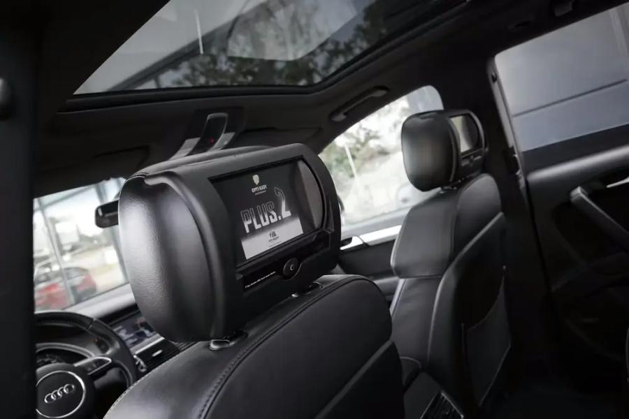 Grey Audi Q7 2012 in Jelgava, with an engine capacity of 3.00 L and mileage of 259 thousand km for 15550 €, photo 18 on AUTOMOTO.COM.LV