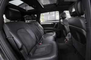Grey Audi Q7 2012 in Jelgava, with an engine capacity of 3.00 L and mileage of 259 thousand km for 15550 €, photo 21 on AUTOMOTO.COM.LV