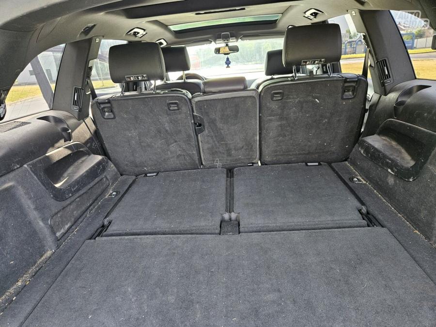 Grey Audi Q7 2012 in Panevezys, with an engine capacity of 3.00 L and mileage of 317 thousand km for 9500 €, photo 23 on AUTOMOTO.COM.LV