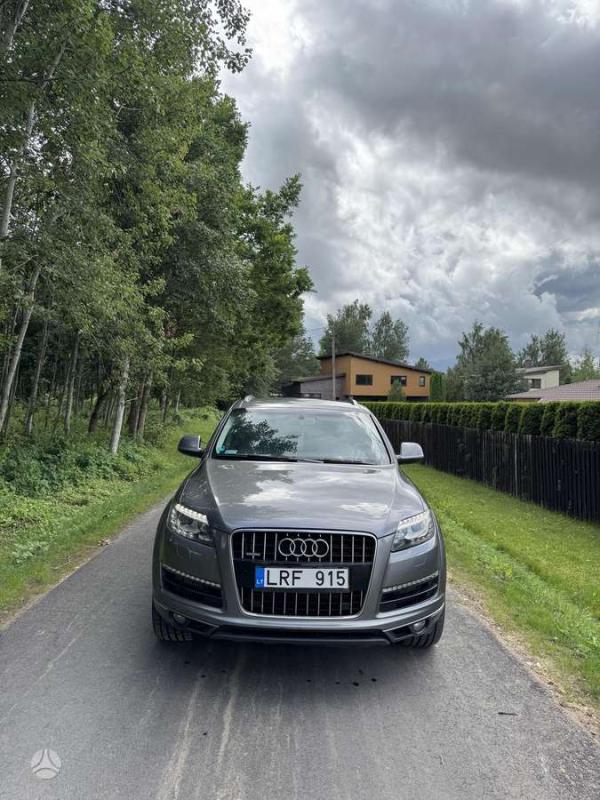 Pelēks Audi Q7 2012 Viļņa, ar dzinēja tilpumu 2.97 L un nobraukumu 300 tūkst. km par 9500 €, foto 1 vietnē AUTOMOTO.COM.LV