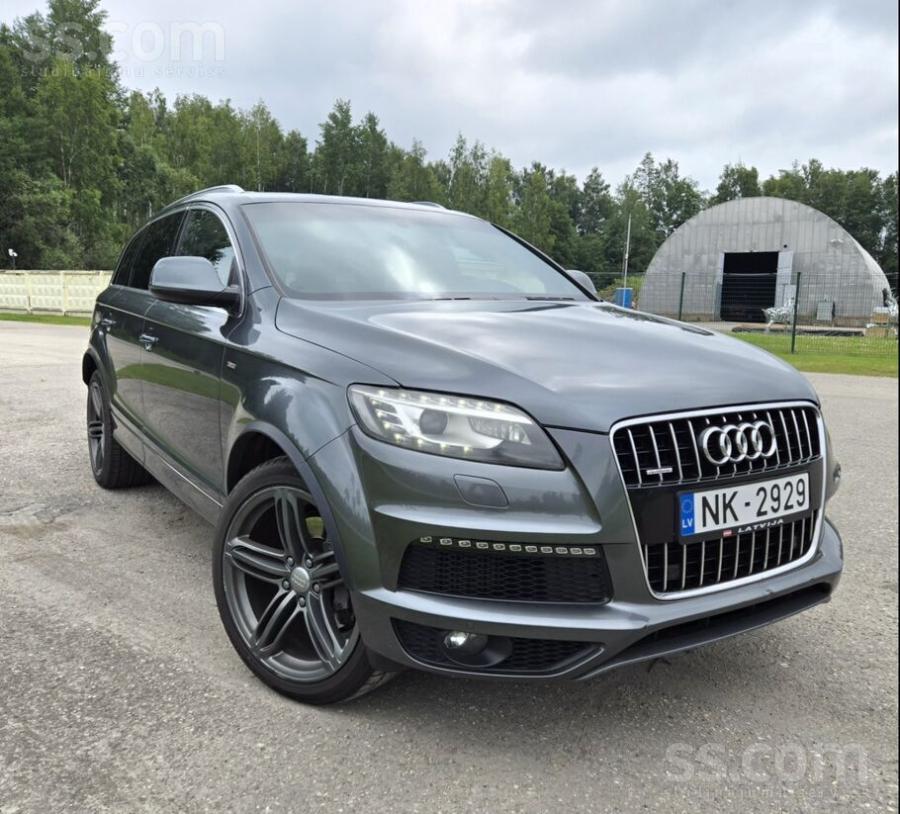 Grey Audi Q7 2012 in Riga, with an engine capacity of 3.00 L and mileage of 300 thousand km for 13500 €, photo 1 on AUTOMOTO.COM.LV