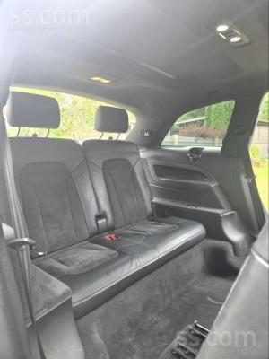 Grey Audi Q7 2012 in Riga, with an engine capacity of 3.00 L and mileage of 300 thousand km for 13500 €, photo 16 on AUTOMOTO.COM.LV