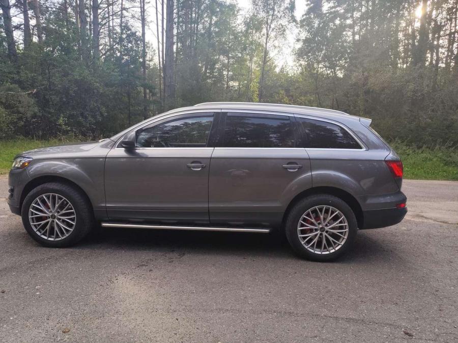 Pelēks Audi Q7 2012 Varėna, ar dzinēja tilpumu 3.00 L un nobraukumu 450 tūkst. km par 7500 €, foto 3 vietnē AUTOMOTO.COM.LV