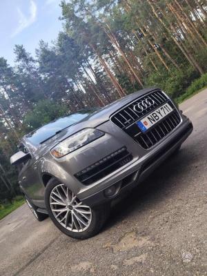 Pelēks Audi Q7 2012 Varėna, ar dzinēja tilpumu 3.00 L un nobraukumu 450 tūkst. km par 7500 €, foto 8 vietnē AUTOMOTO.COM.LV