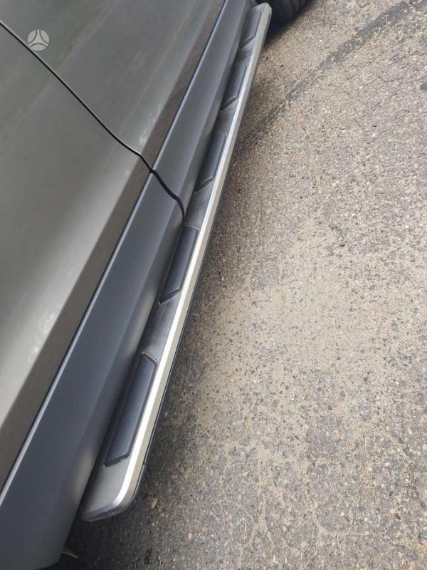 Pelēks Audi Q7 2012 Varėna, ar dzinēja tilpumu 3.00 L un nobraukumu 450 tūkst. km par 7500 €, foto 10 vietnē AUTOMOTO.COM.LV