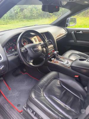 Pelēks Audi Q7 2012 Varėna, ar dzinēja tilpumu 3.00 L un nobraukumu 450 tūkst. km par 7500 €, foto 18 vietnē AUTOMOTO.COM.LV
