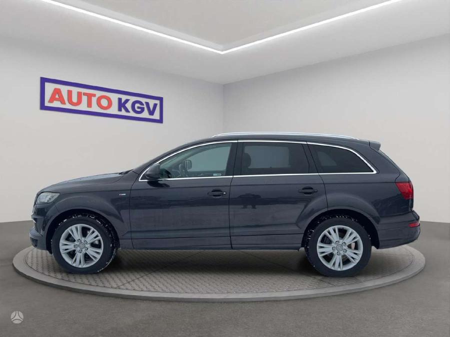 Grey Audi Q7 2013 in Kaunas, with an engine capacity of 3.00 L and mileage of 251 thousand km for 12899 €, photo 2 on AUTOMOTO.COM.LV