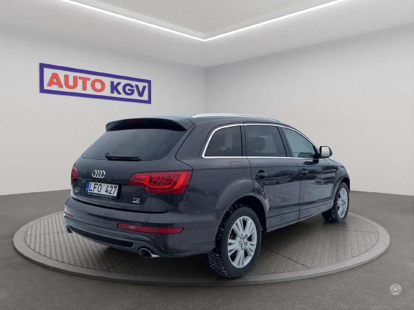 Pelēks Audi Q7 2013 Kauņa, ar dzinēja tilpumu 3.00 L un nobraukumu 251 tūkst. km par 12899 €, foto 5 vietnē AUTOMOTO.COM.LV