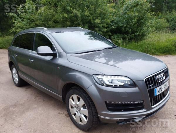 Grey Audi Q7 2013 in Riga, with an engine capacity of 3.00 L and mileage of 225 thousand km for 11500 €, photo 2 on AUTOMOTO.COM.LV