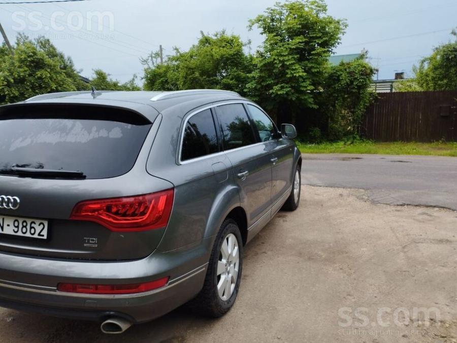 Pelēks Audi Q7 2013 Rīga, ar dzinēja tilpumu 3.00 L un nobraukumu 225 tūkst. km par 11500 €, foto 4 vietnē AUTOMOTO.COM.LV