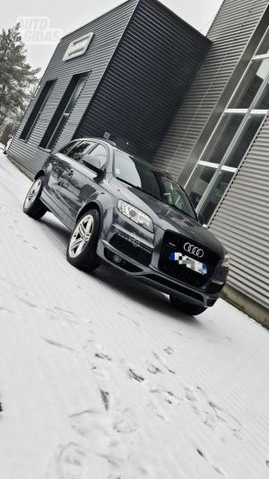 Pelēks Audi Q7 2013 Viļņa, ar dzinēja tilpumu 3.00 L un nobraukumu 280 tūkst. km par 13650 €, foto  vietnē AUTOMOTO.COM.LV