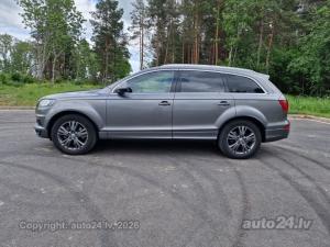 Grey Audi Q7 2013 in Tallinn, with an engine capacity of 3.00 L and mileage of 438 thousand km for 10100 €, photo  on AUTOMOTO.COM.LV