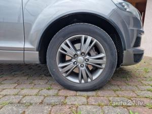 Grey Audi Q7 2013 in Tallinn, with an engine capacity of 3.00 L and mileage of 438 thousand km for 10100 €, photo 12 on AUTOMOTO.COM.LV