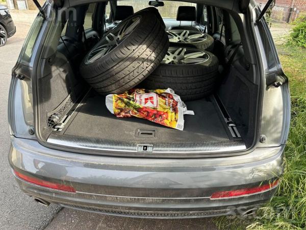 Pelēks Audi Q7 2013 Talsi, ar dzinēja tilpumu 3.00 L un nobraukumu 219 tūkst. km par 11970 €, foto 5 vietnē AUTOMOTO.COM.LV