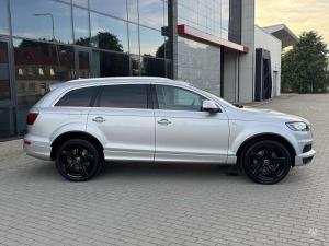 Grey Audi Q7 2013 in Klaipeda, with an engine capacity of 4.20 L and mileage of 200 thousand km for 12900 €, photo 4 on AUTOMOTO.COM.LV