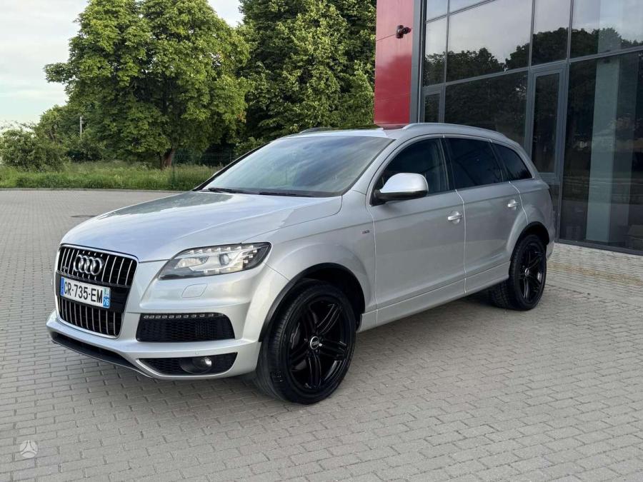Grey Audi Q7 2013 in Klaipeda, with an engine capacity of 4.20 L and mileage of 200 thousand km for 12900 €, photo 9 on AUTOMOTO.COM.LV