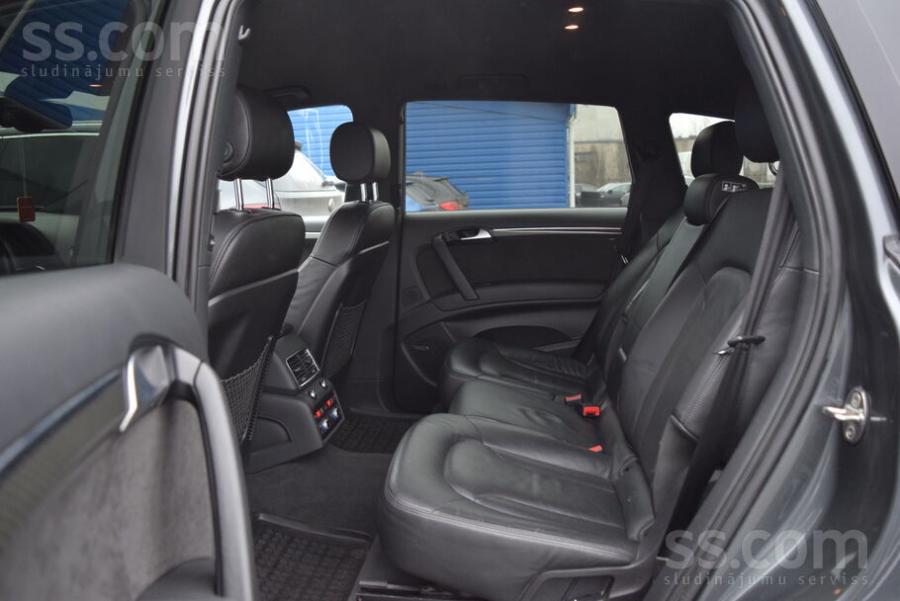 Pelēks Audi Q7 2014 Rīga, ar dzinēja tilpumu 4.20 L un nobraukumu 247 tūkst. km par 15500 €, foto 13 vietnē AUTOMOTO.COM.LV